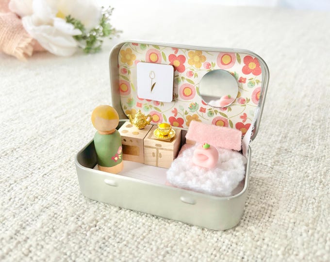 Miniature Peg Doll House in a Tin Case, Travel Toy for Kids, Gift for ...