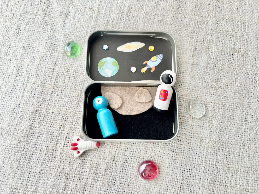 Space Playset in A Tin Case, Miniature Peg People Playset, Pocket Toy ...