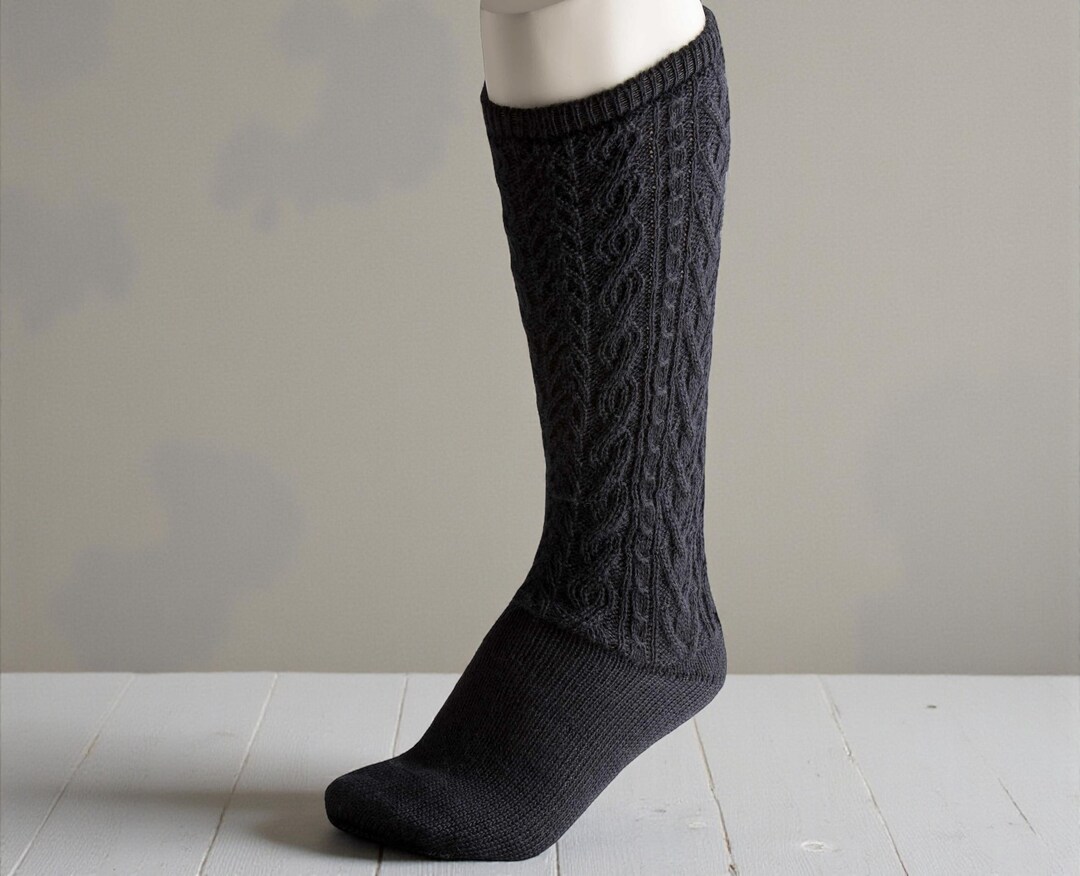 Traditional Dark Blue Knee-high Socks With Cable Knit Pattern – Wool ...