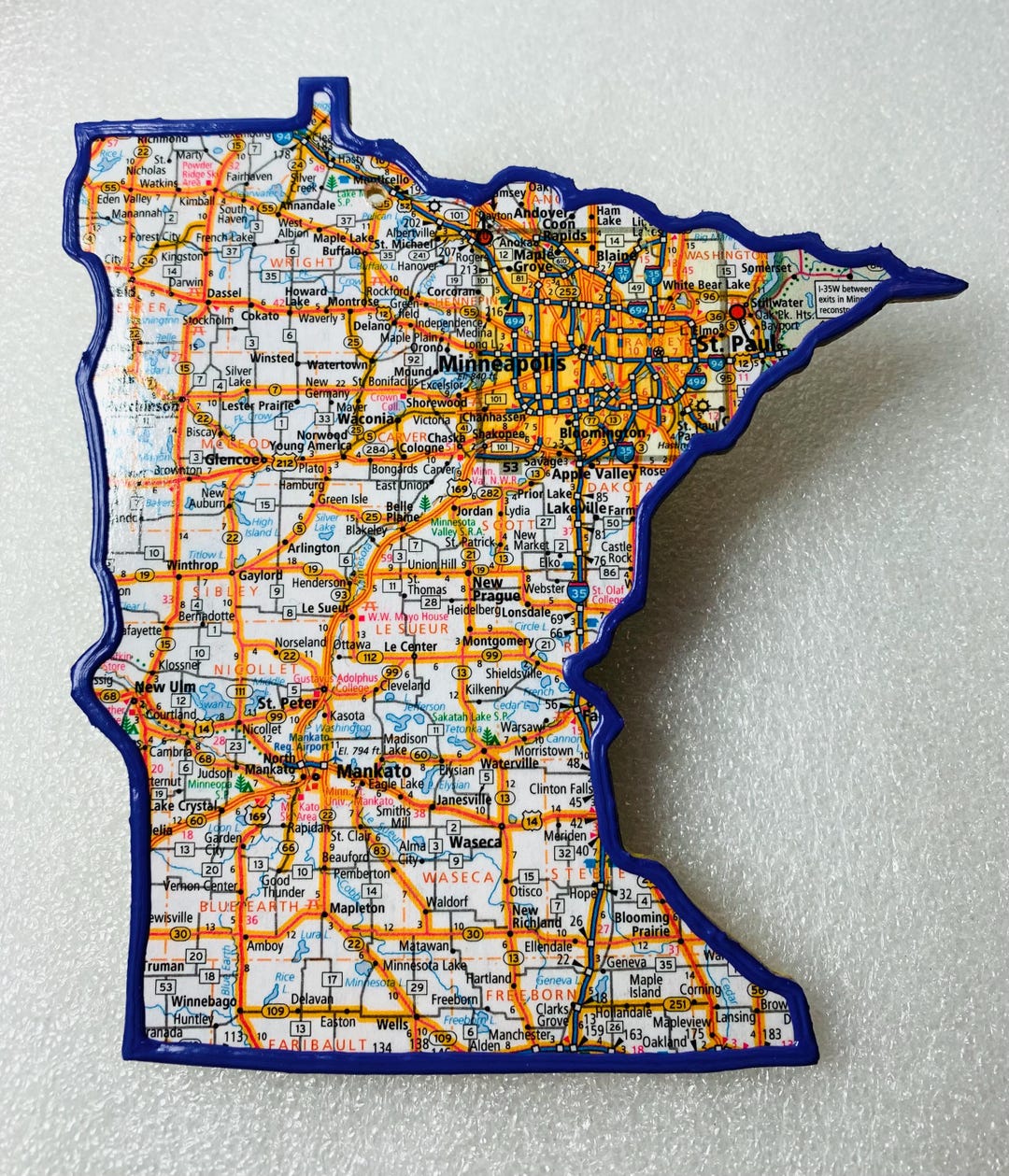 Handmade Ornaments: Minnesota State Maps, Minneapolis, Hand Painted - Etsy