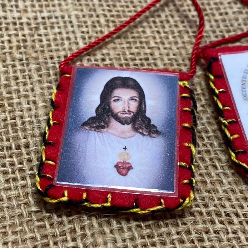 Sacred Heart of Jesus Scapular and STOP Shield / Religious - Etsy Ireland