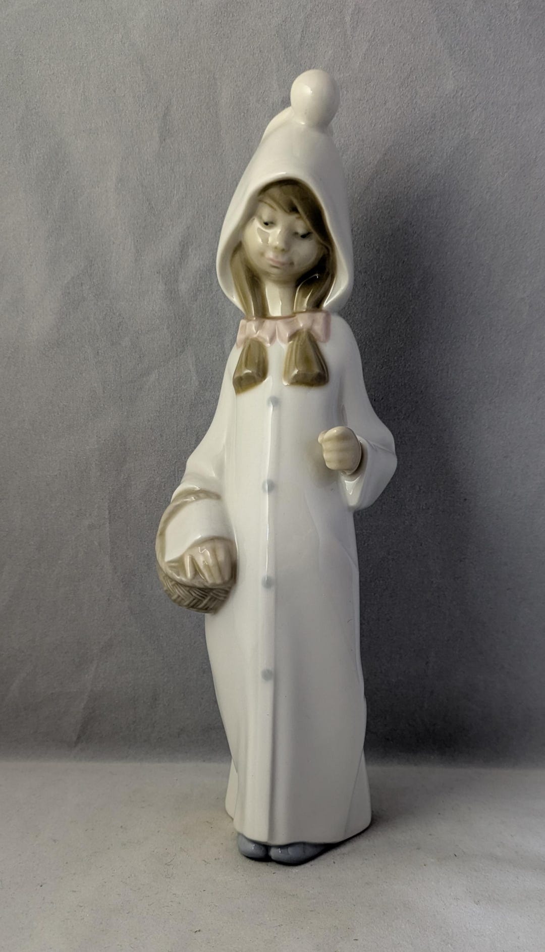 Vintage Collectable Lladro Figure of A Young Girl Shepherdess With A ...