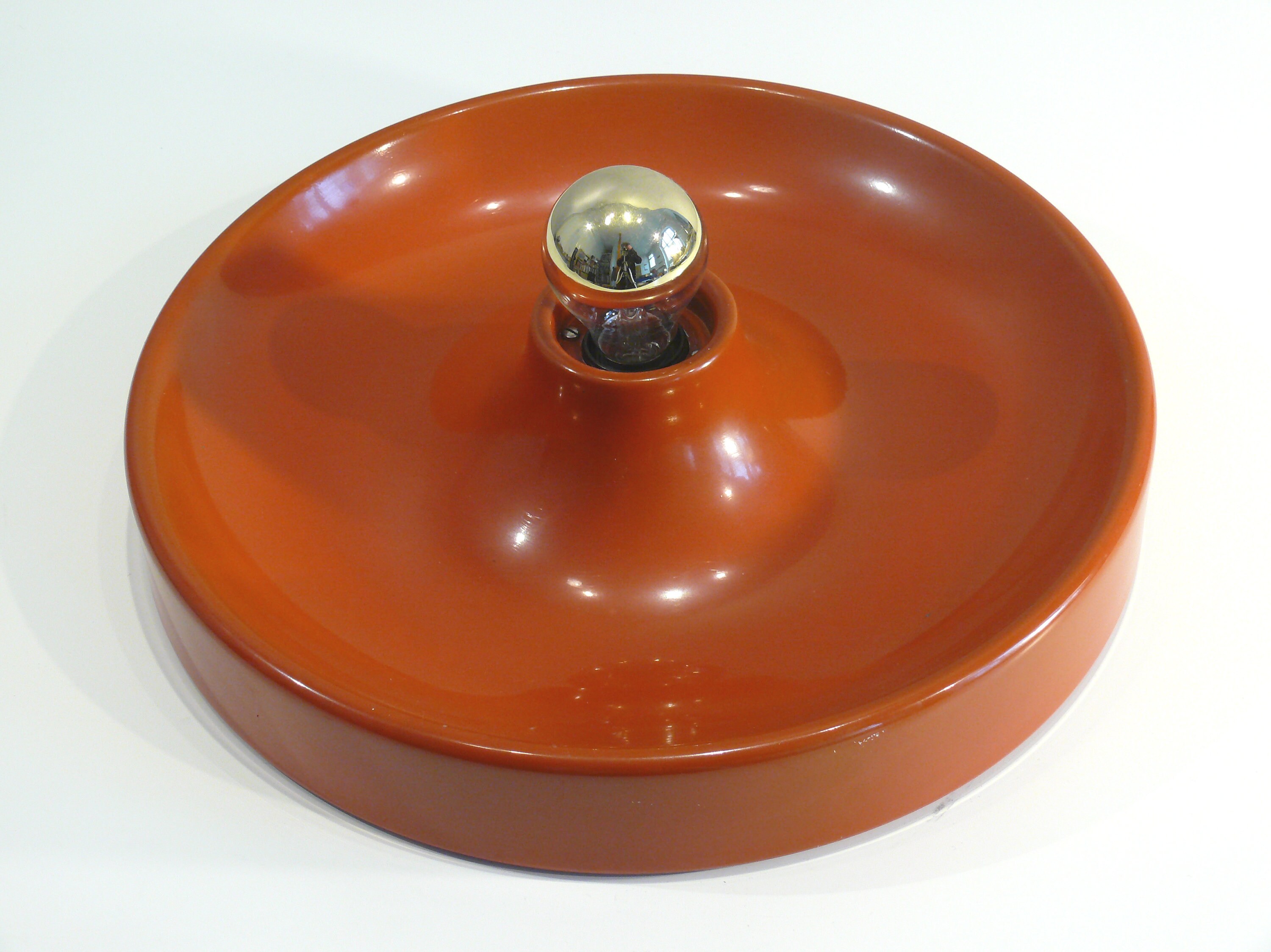 Waterdrop - Discus ceiling / wall lamp in lacquered aluminium - Space ...