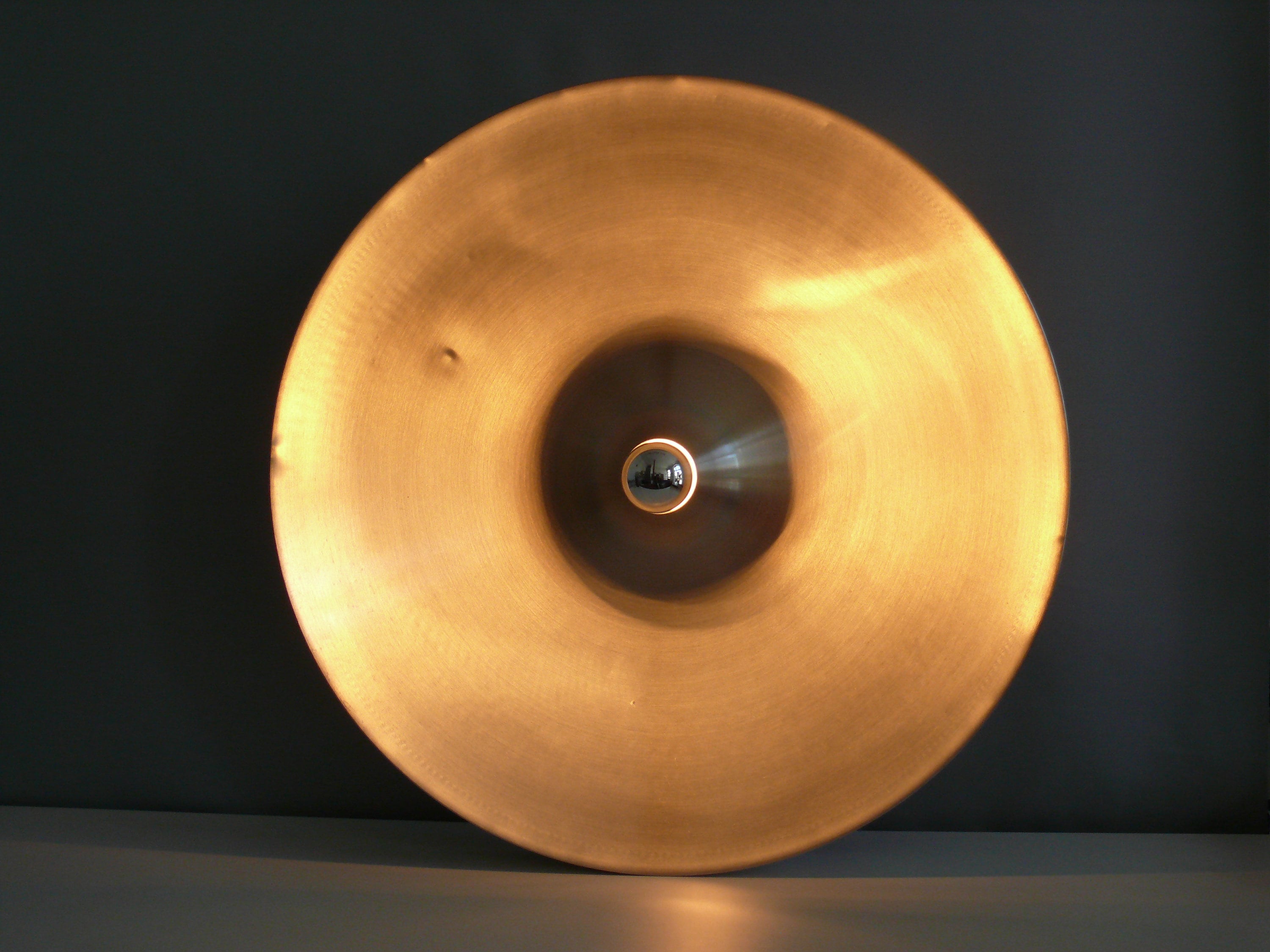 Staff XXXL brushed aluminium discus lamp - Space Age