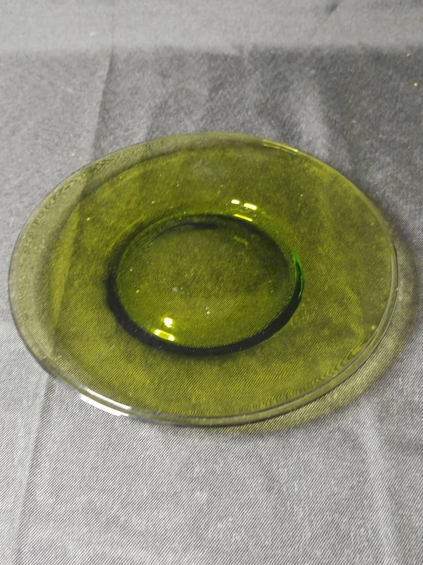 Vintage Green Glass Under Plate - Etsy