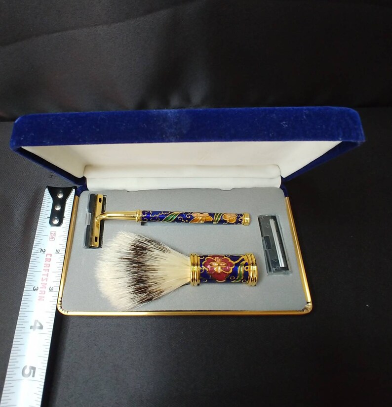 Vintage Metal Handle Shaving Set in Blue Velvet Box - Etsy