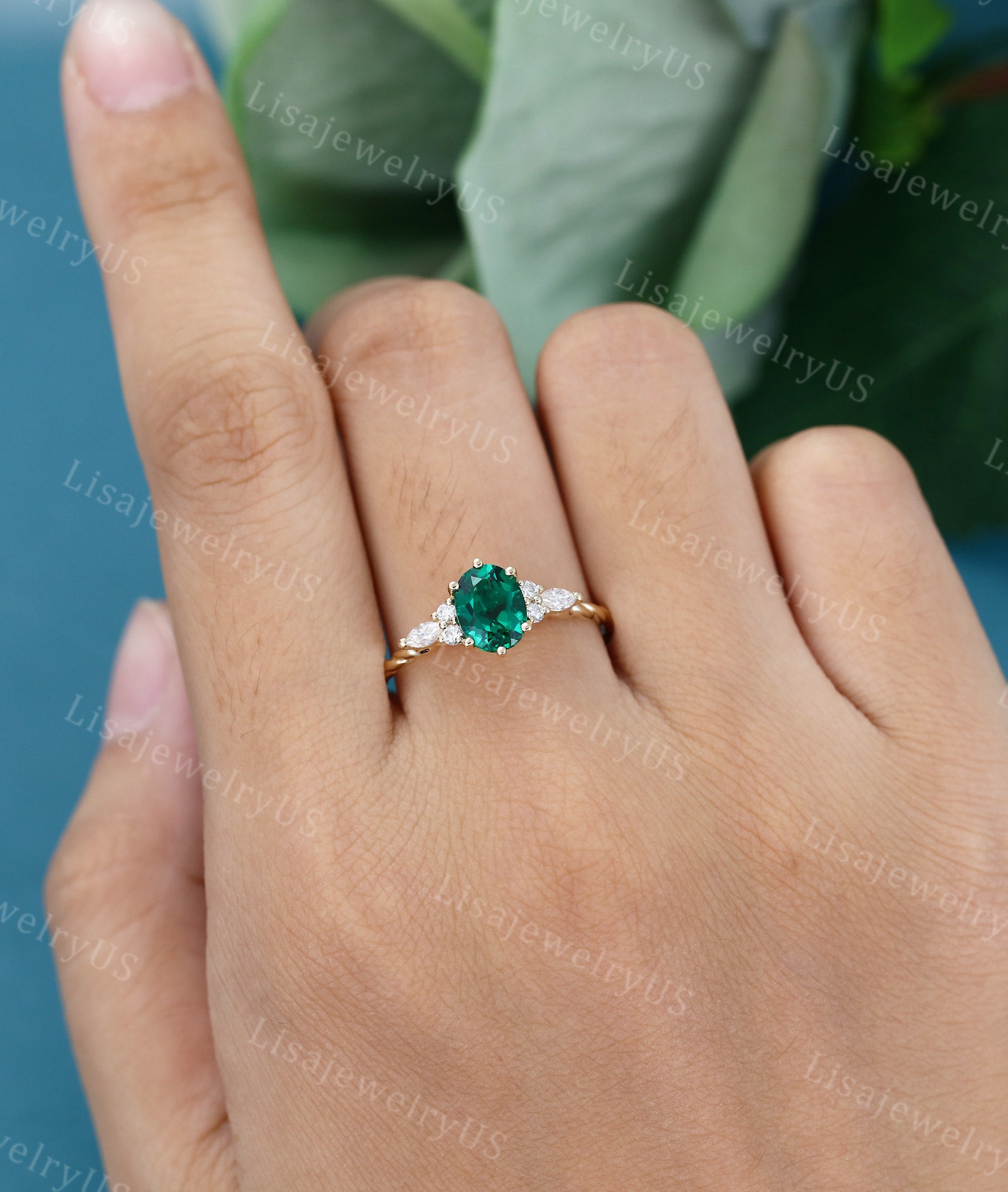 Oval Emerald Engagement Ring Vintage Engagement Ring Solid 14K - Etsy