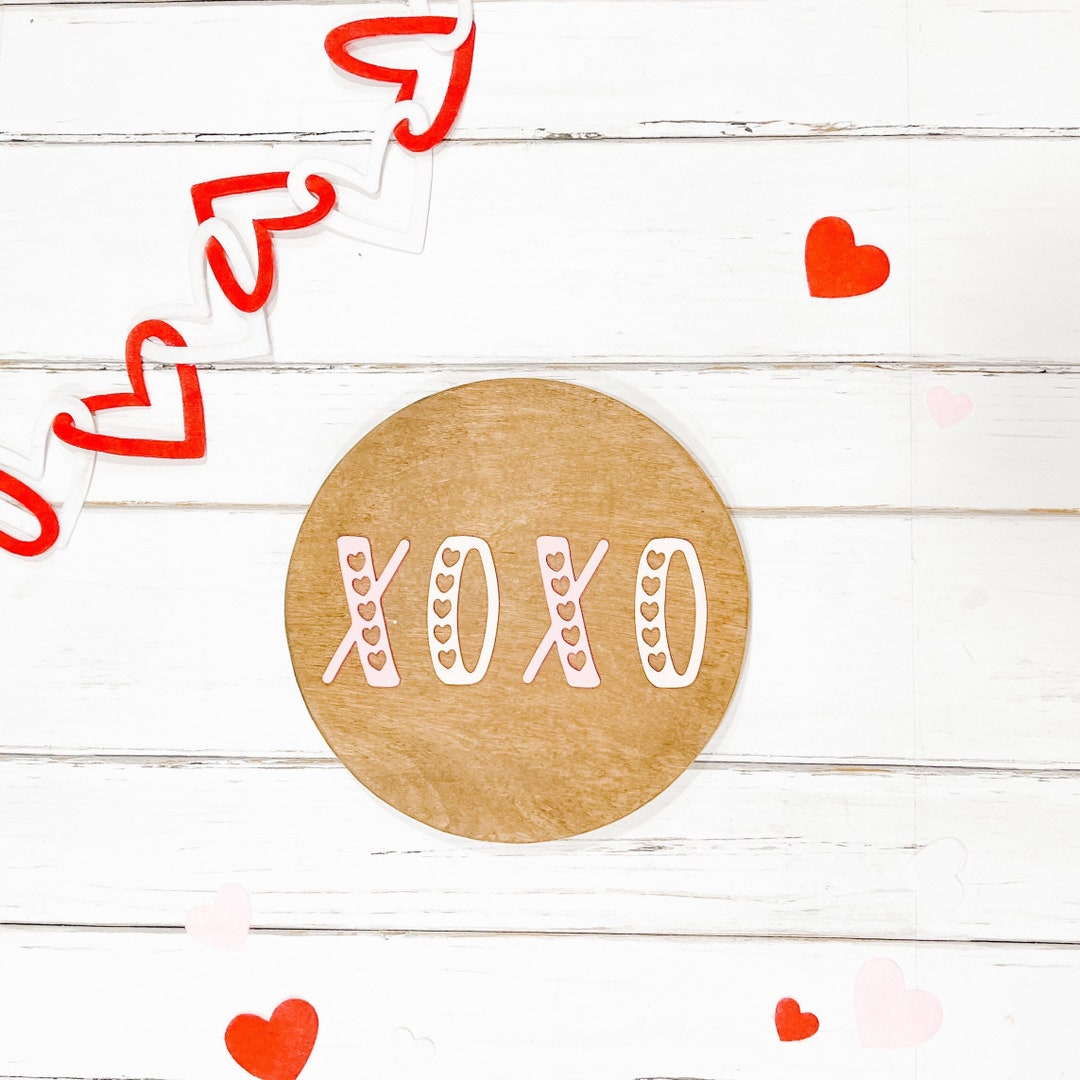 XOXO Round Wood 3D Valentine's Sign, XOXO Wood Sign, Valentine's Day ...