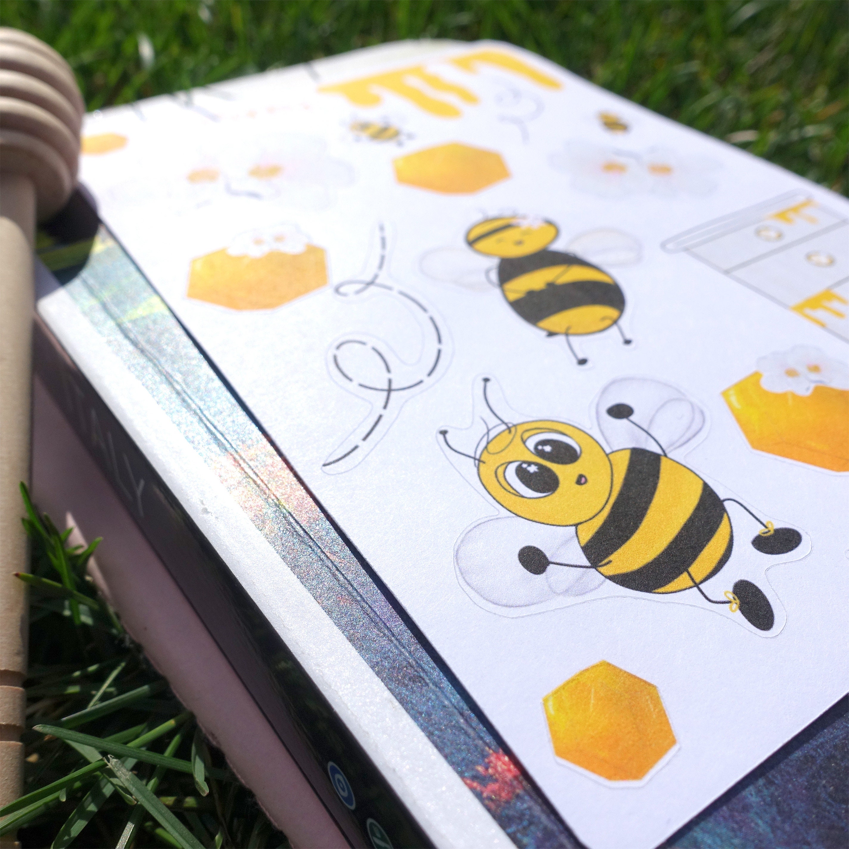 Cute Bee Stickers Bee Scrapbooking Stickers Bee Planner - Etsy