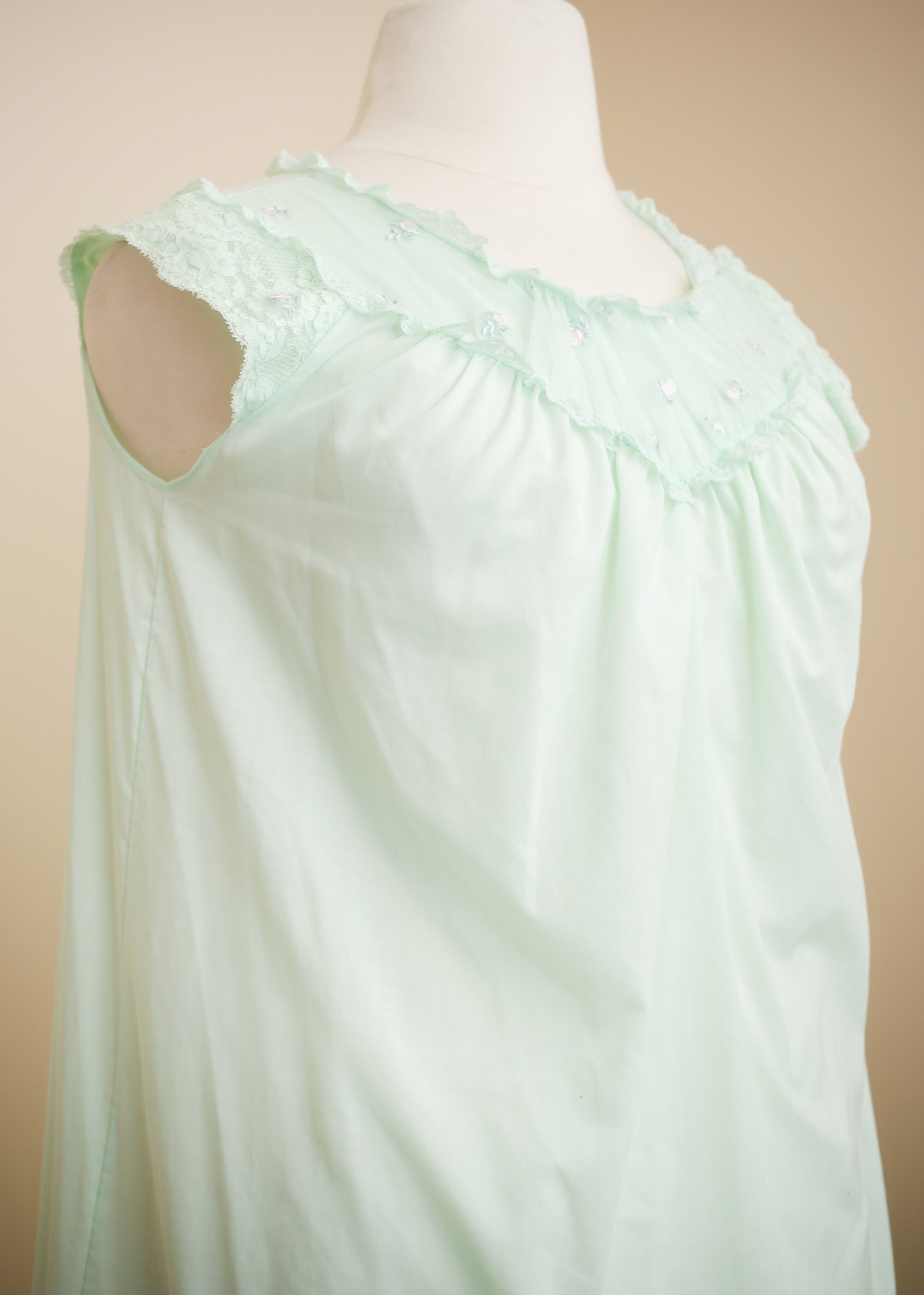 Mint Green Nightgown 1960s 70s Sears Perma Prest Lace Nightie Cotton ...