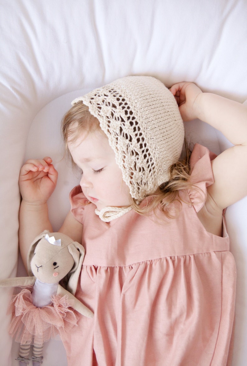 Knit Baby Girl Bonnet / White Bonnet / Vintage Style Bonnet / Baby ...