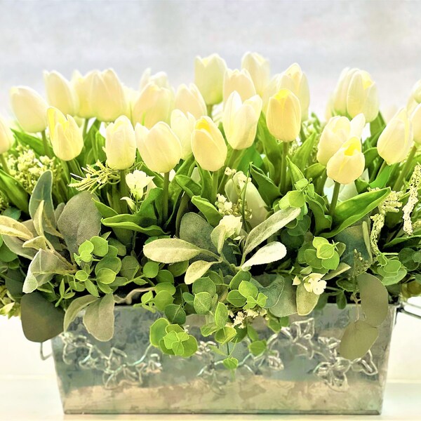 Spring Table Centerpiece - Etsy