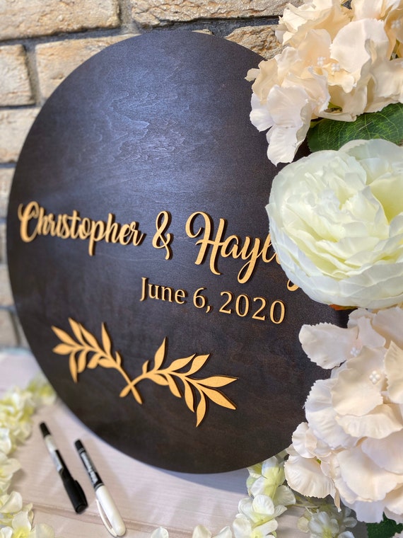 Wooden round wedding guest book sign Last name Wedding guest | Etsy