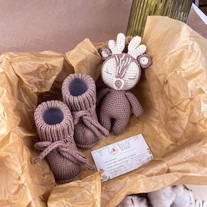 Neutral Deer Baby Gift Box for Pregnant Sister, Deer Rattle, Deer Baby ...