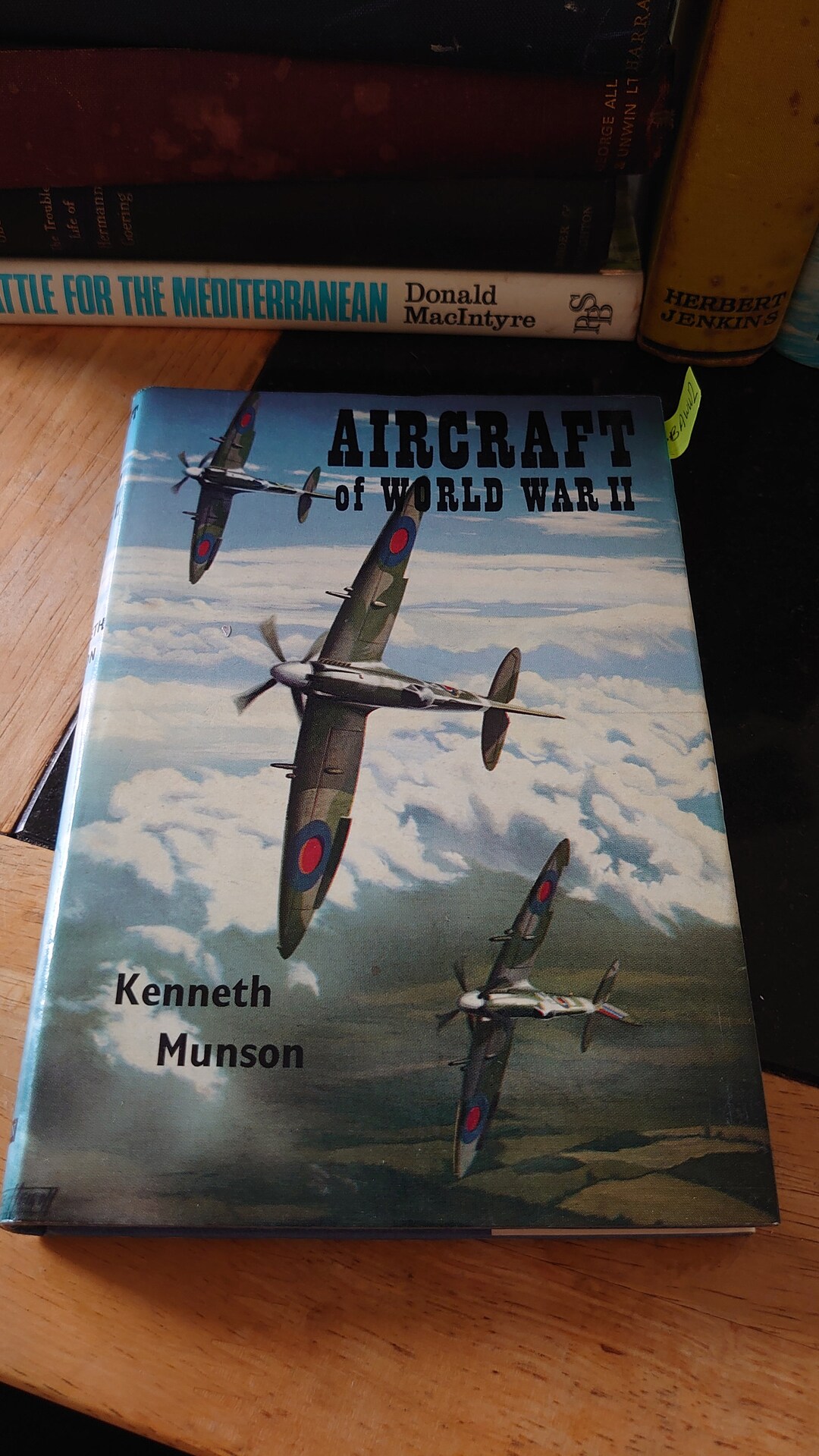 Aircraft of World War II, Kenneth Munson, 1968, Good Condition ...