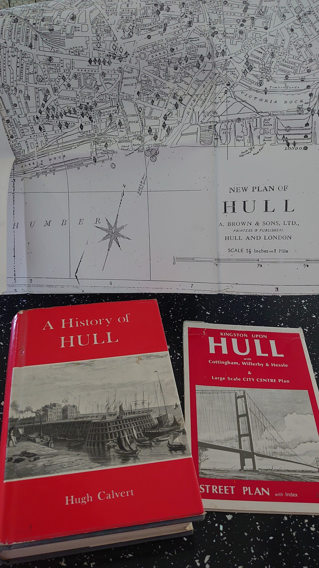 A History of Hull, by Hugh Calvert and Other Hull Maps Including ...