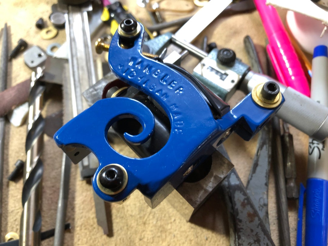 Blue Tattoo Machine Color Packer, Shader for Tattoo Artist. Coil Tattoo ...