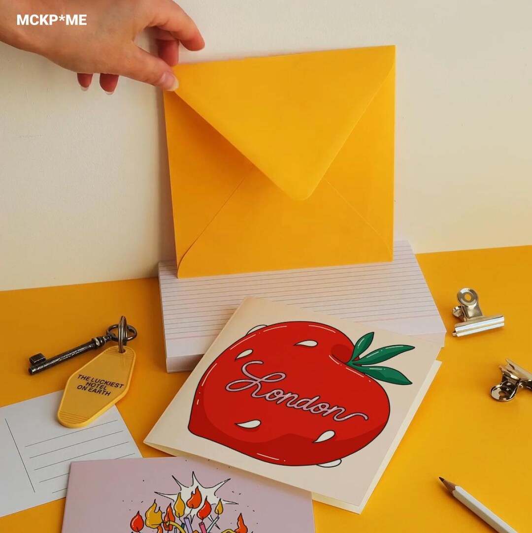 1x1 Two Square Cards Video Mockup, Motion Card Mockup, Square Card ...