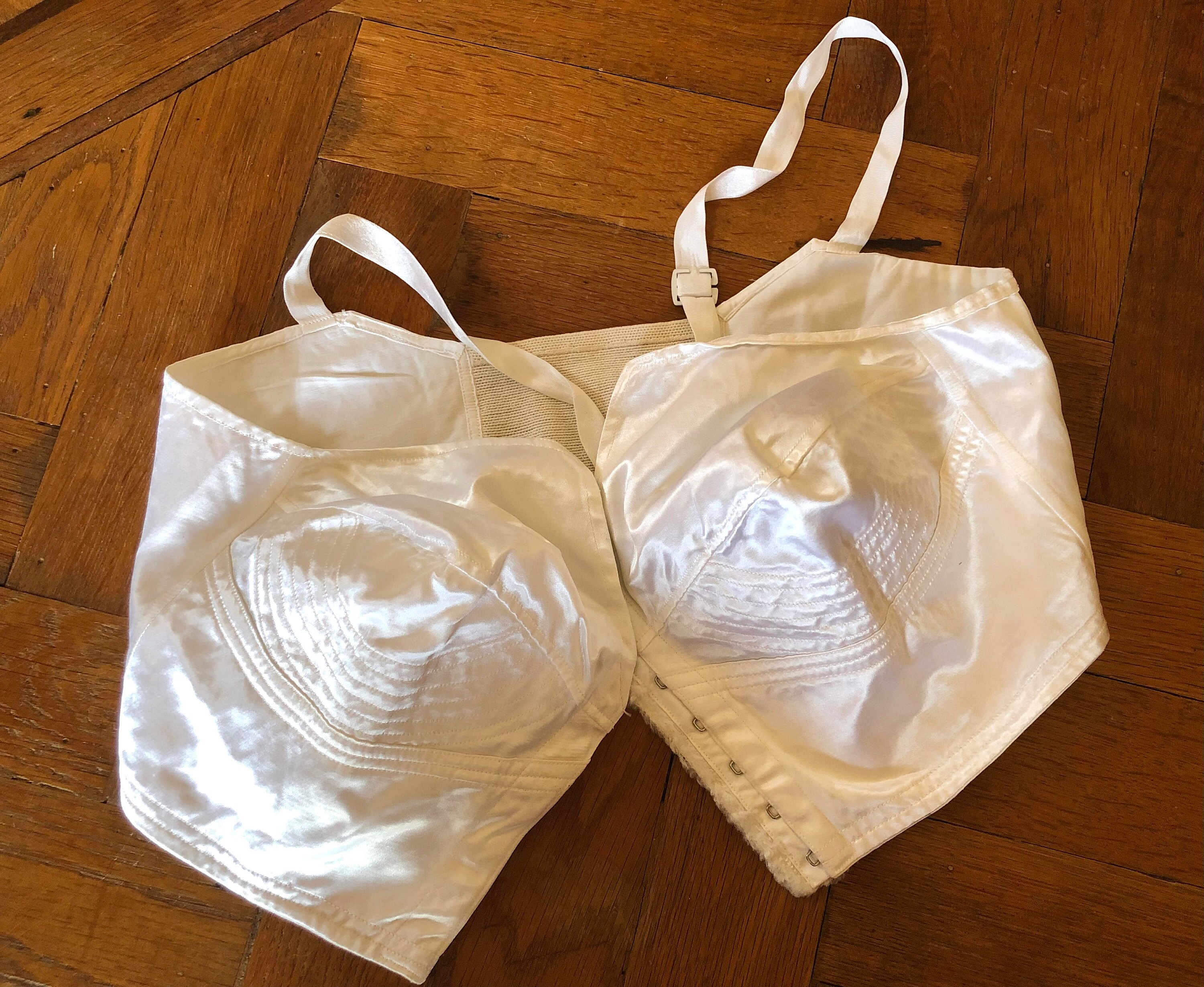 1940's 50s Satin White Bullet Bra - Etsy