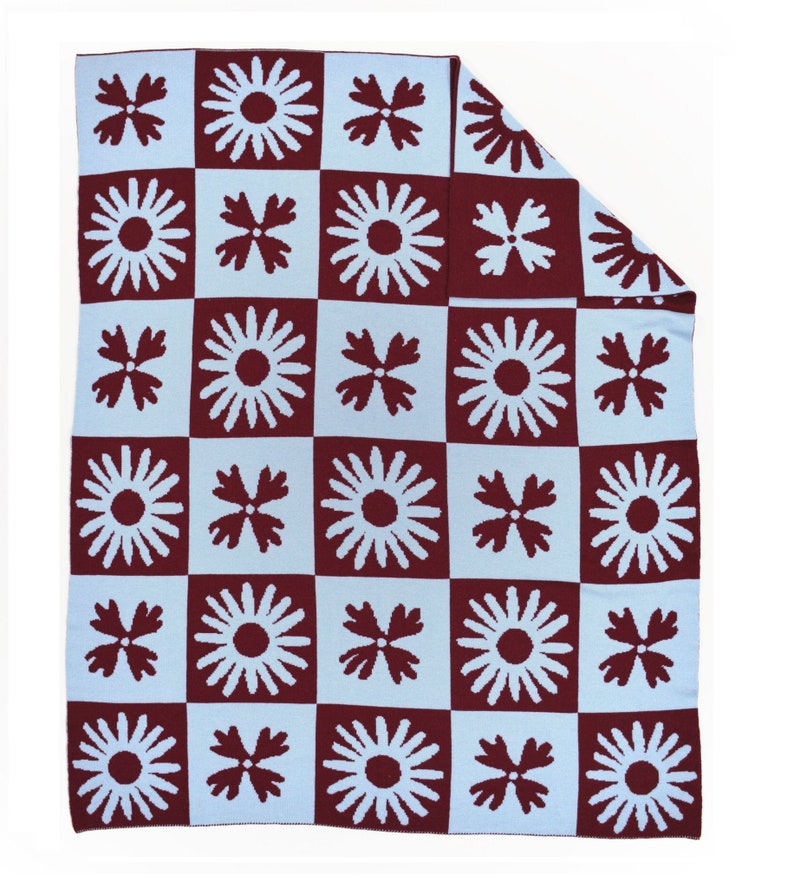 Daisy Block Throw Blanket - Etsy