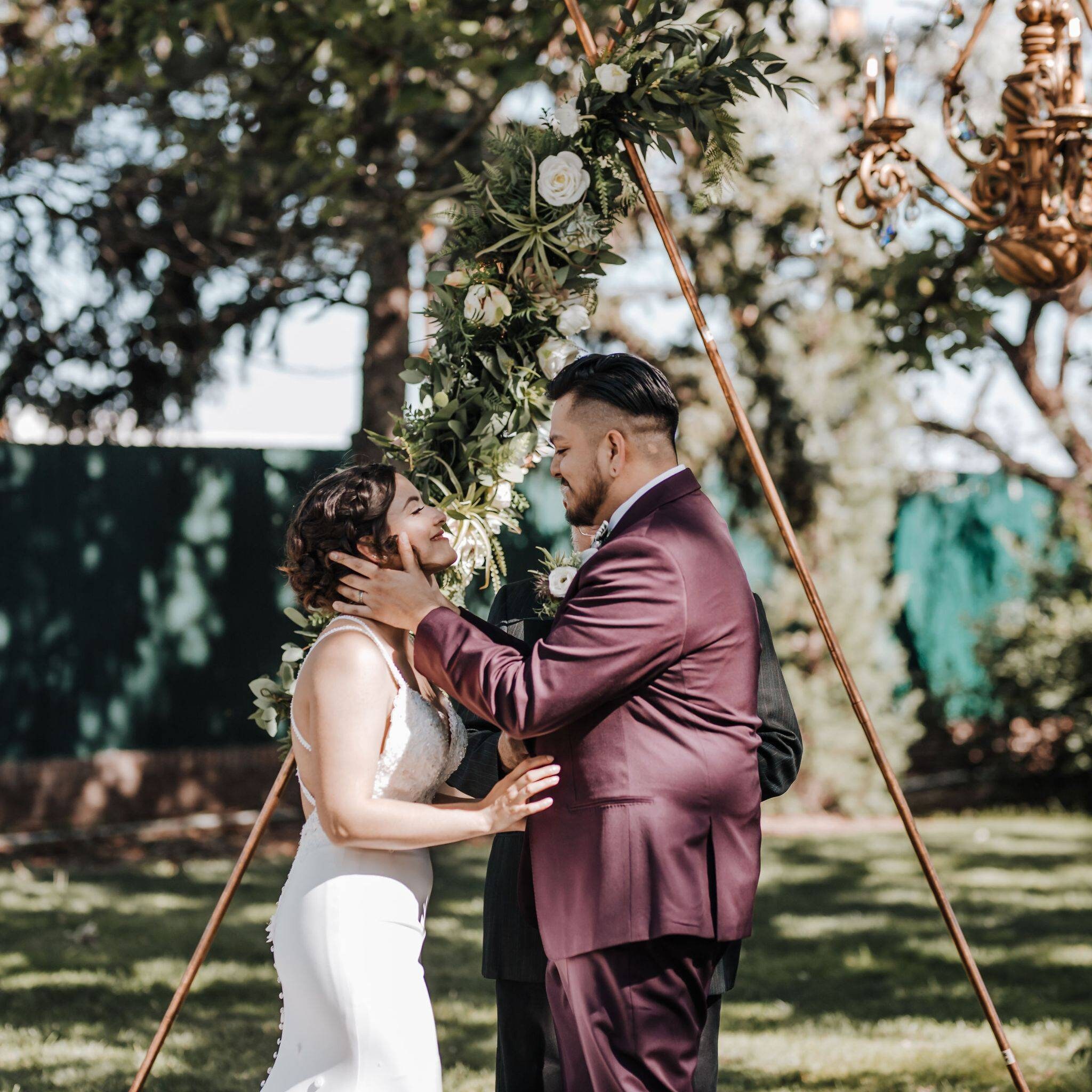 Triangle Wedding Stand Wedding Arch Outdoor Wedding Ceremony | Etsy