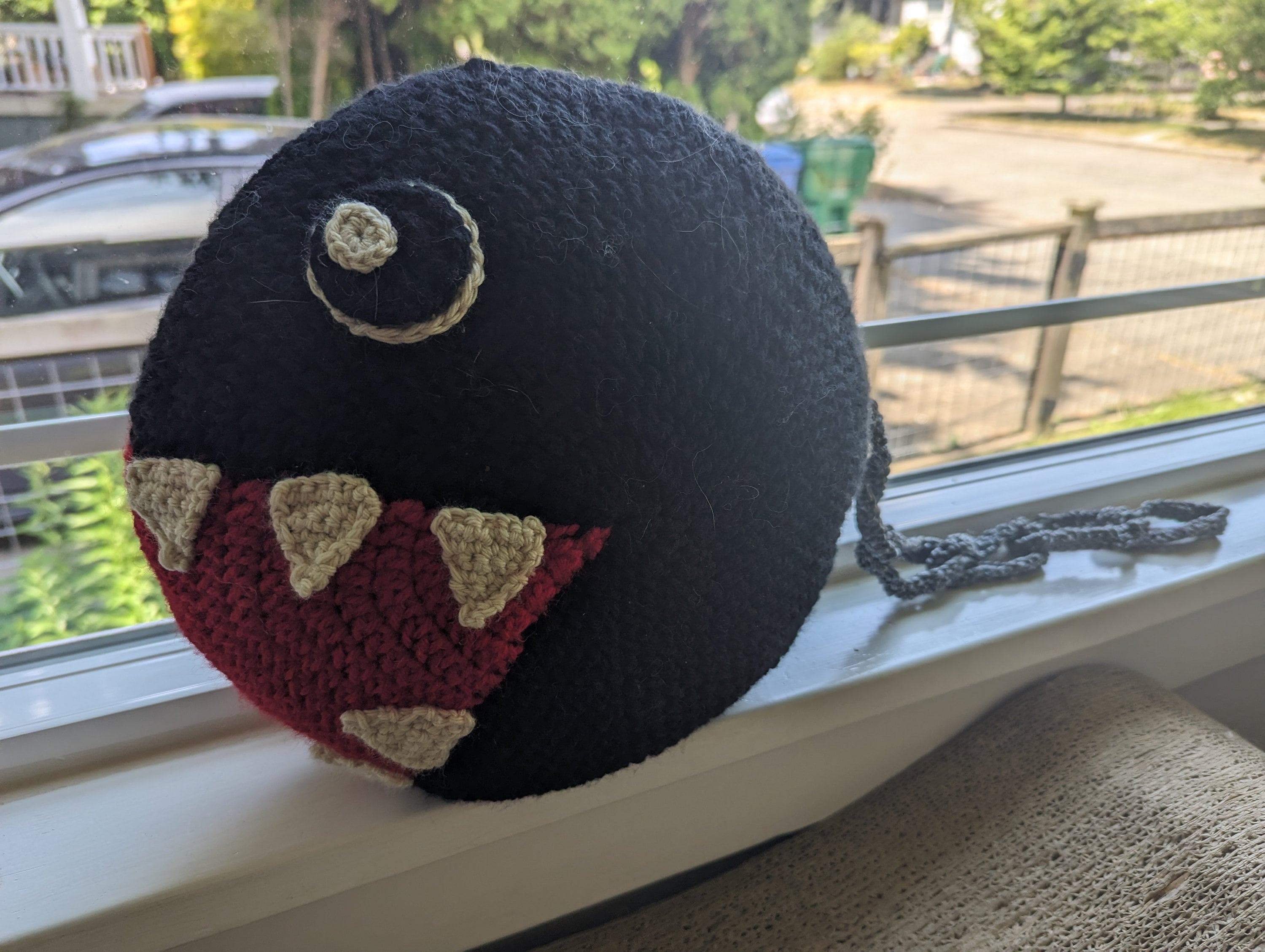 Chain Chomp Throw Pillow Crochet Pattern - Etsy