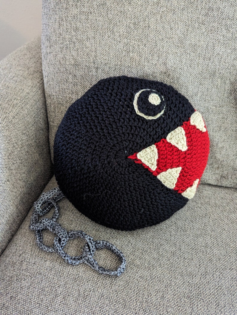Chain Chomp Throw Pillow Crochet Pattern - Etsy