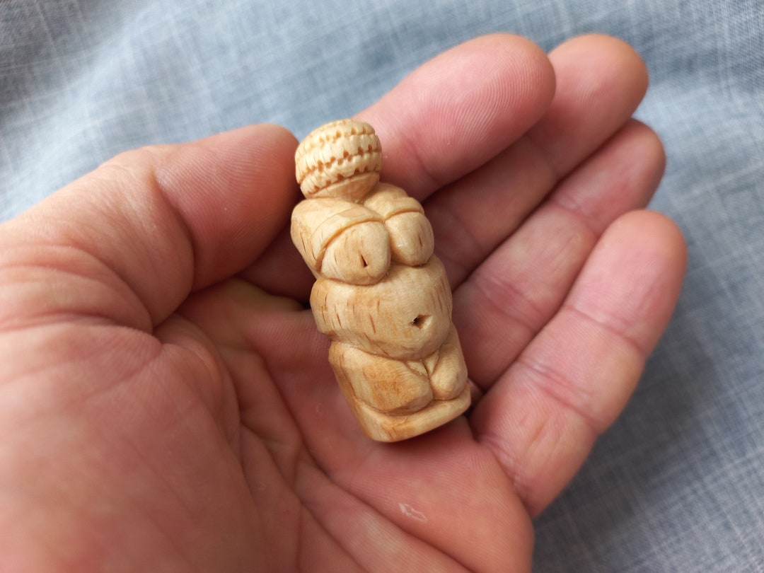 Mini Wood Venus Willendorf Hand Carved Figurine. Handmade Tiny Goddess ...