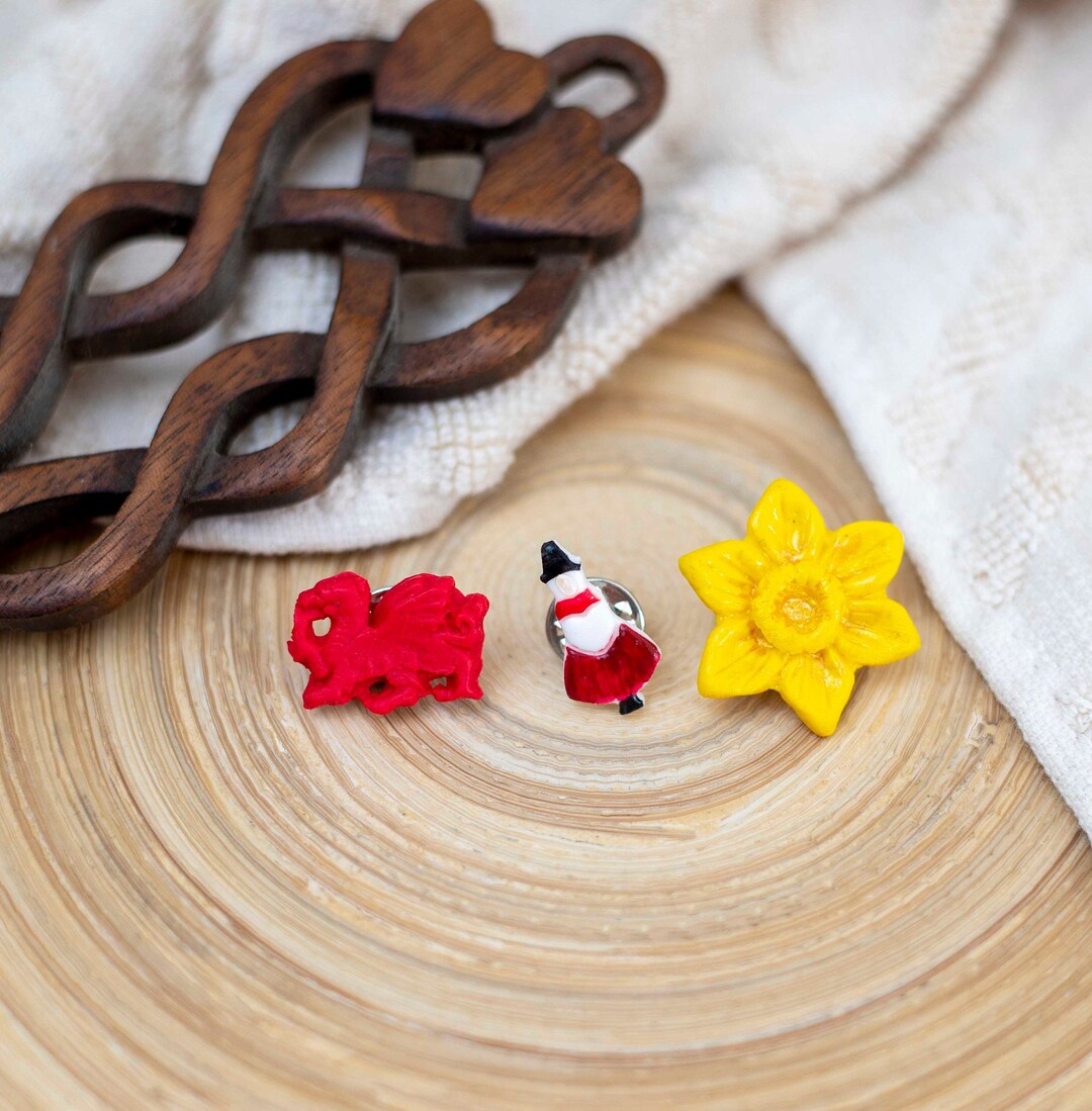 Welsh Pins Daffodil Badge Red Dragon Accessory Welsh Lady - Etsy