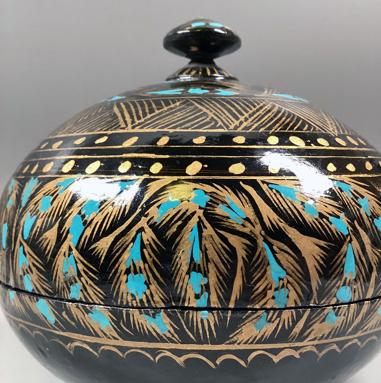 Vintage Black Teal Gold Color Box Pumpkin Round-lidded Box Lacquer ...