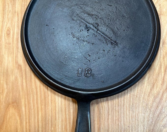 Vintage 1800s #8 Cast Iron Griddle Gate Mark - Biscuit Pan - Etsy
