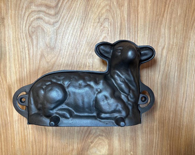 Lodge Cast Iron Lamb Mold - 2 Piece Cake Mold - Etsy