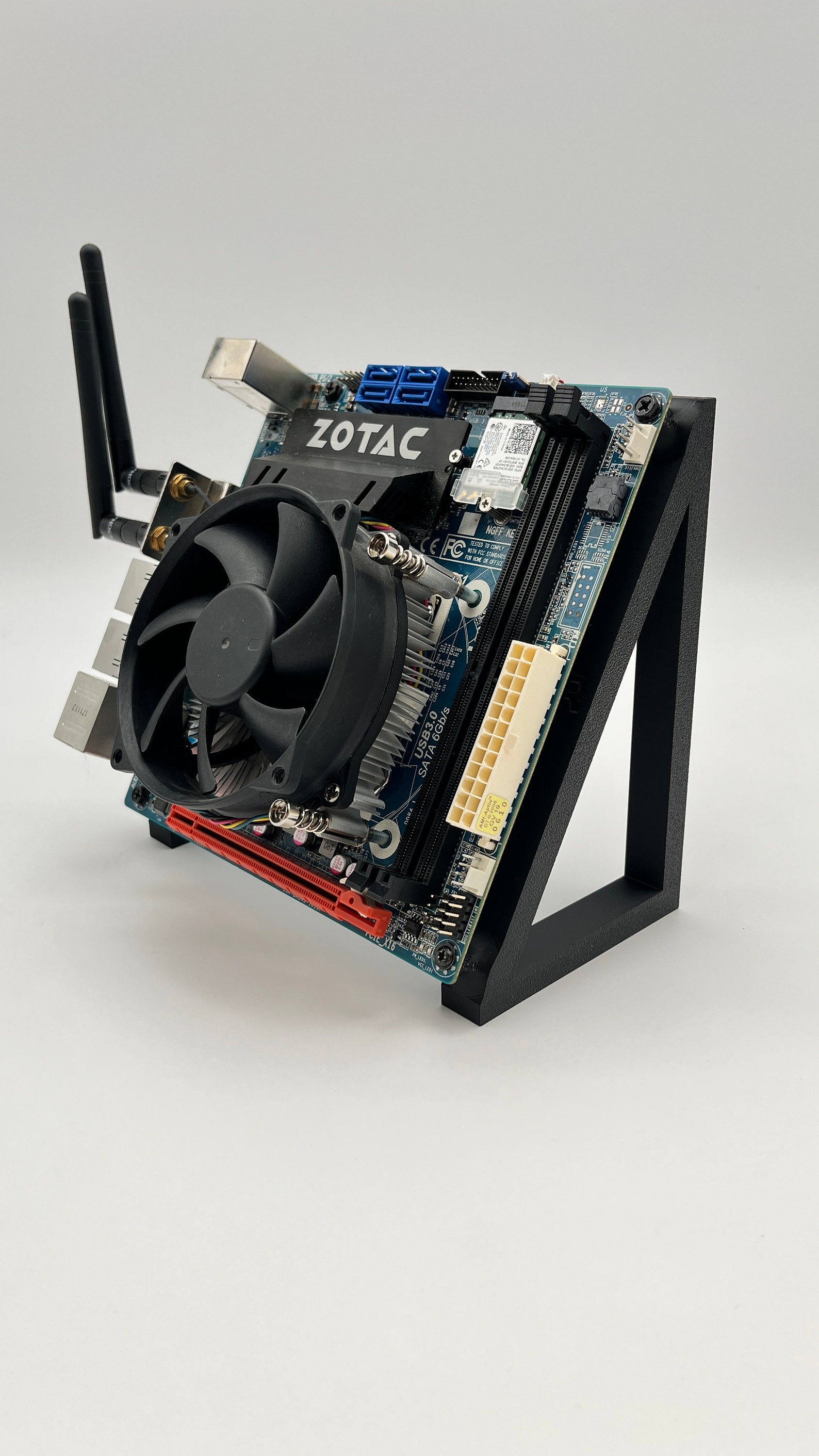 Mini ITX Vertical Motherboard Stand Show Stand, Desktop, or Display ...