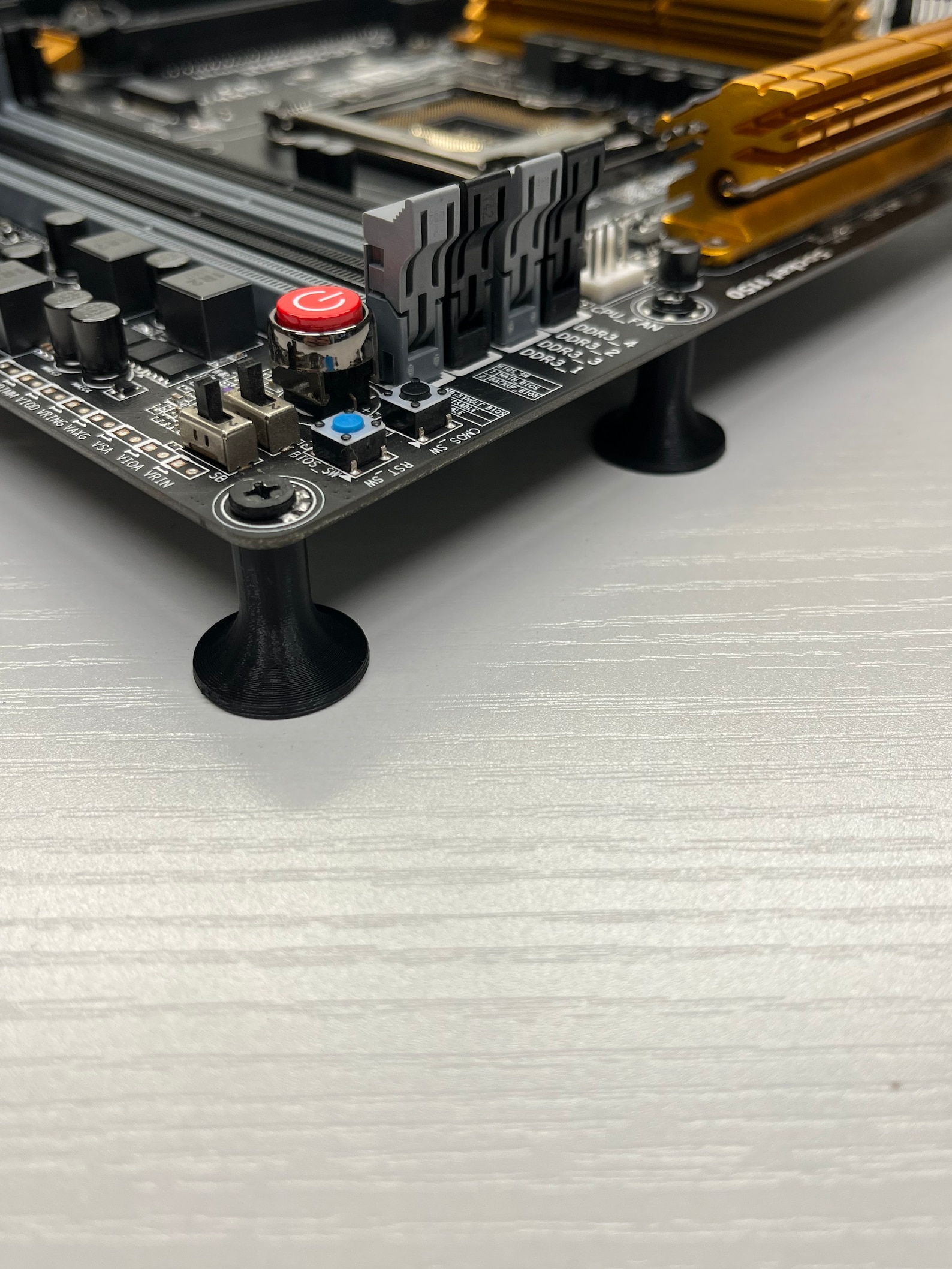 Motherboard Screwed Standoff Feet for CPU Mining/desktop PC 9 - Etsy