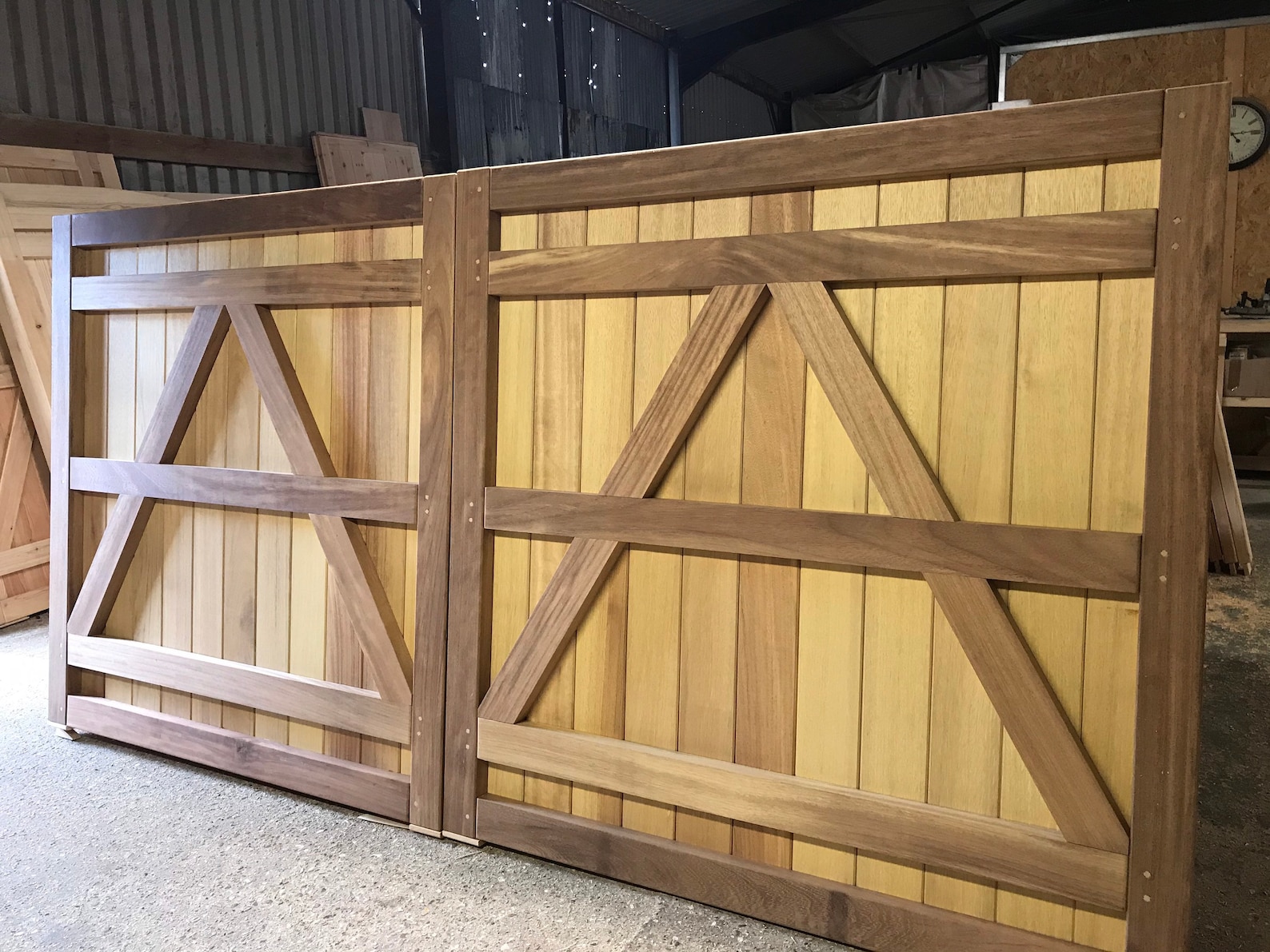 Wooden Driveway Gates in Iroko or Sapele Hardwood Flat Top - Etsy