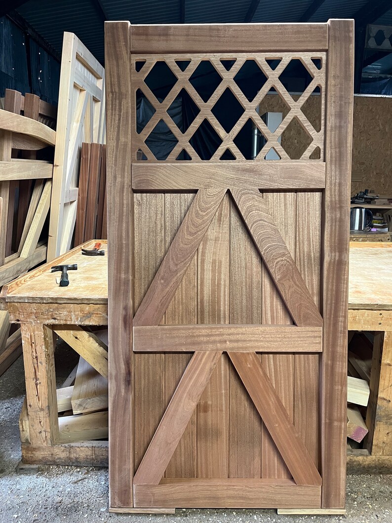 Lattice Top Wooden Garden Gate Heavy Duty Sapele Hardwood With ...