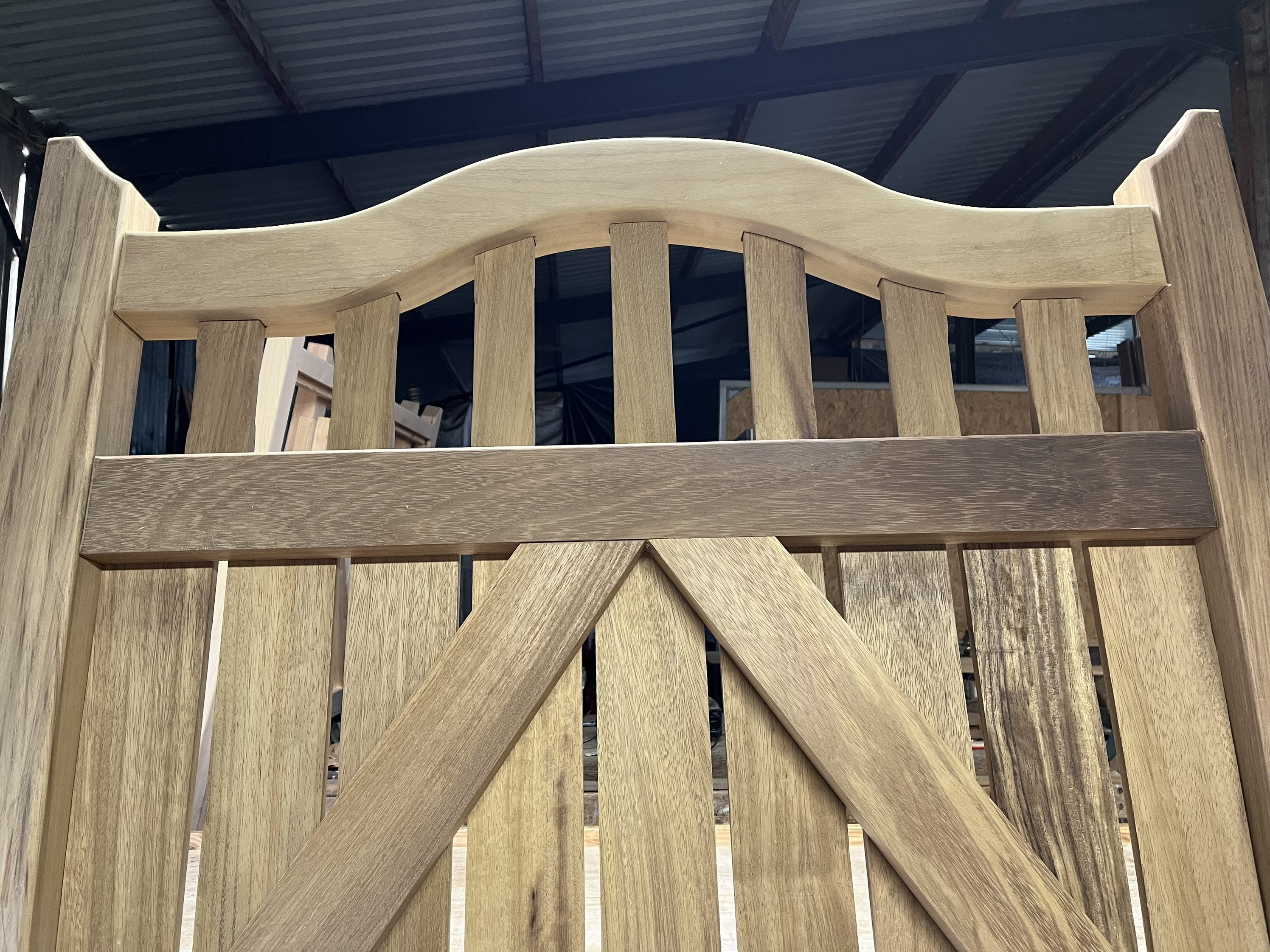 Hardwood Picket Gate Arch Top Spindles 70mm Iroko or Sapele - Etsy