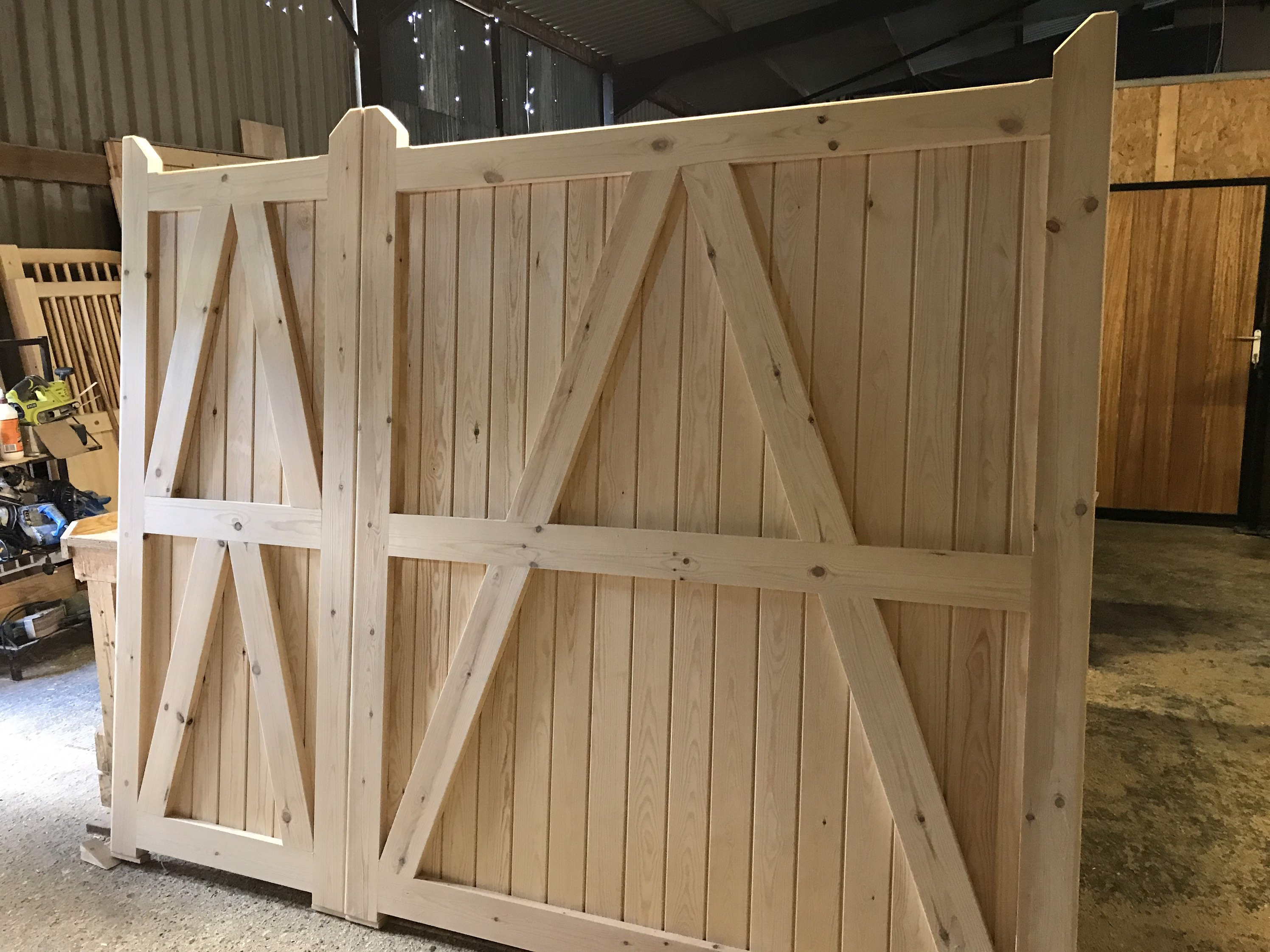 Driveway Gates Uneven Split New Wooden Garden Gate Bespoke - Etsy