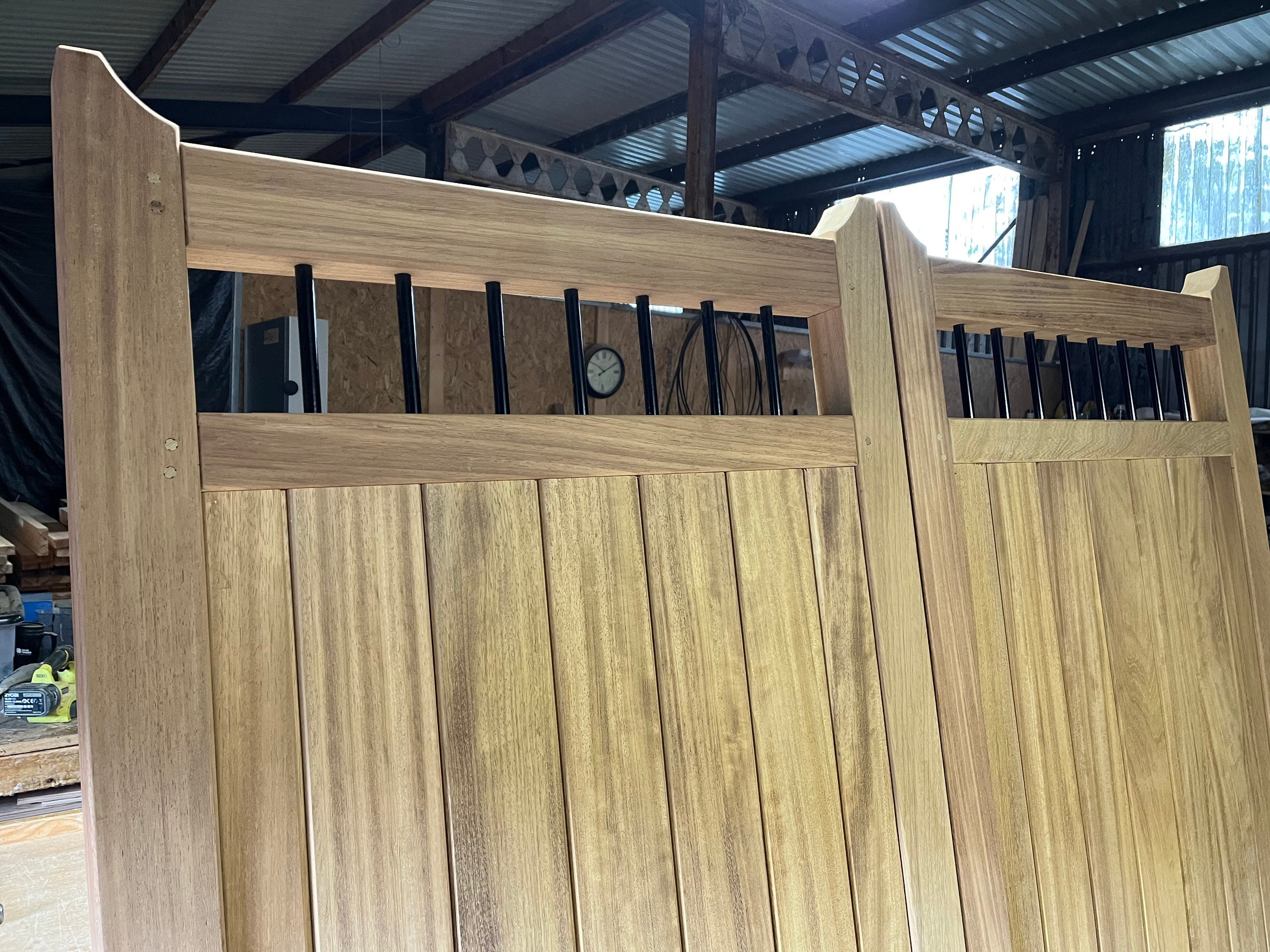 Hardwood Driveway Gates, Custom Made Gate Sizes Available, Flat Top ...