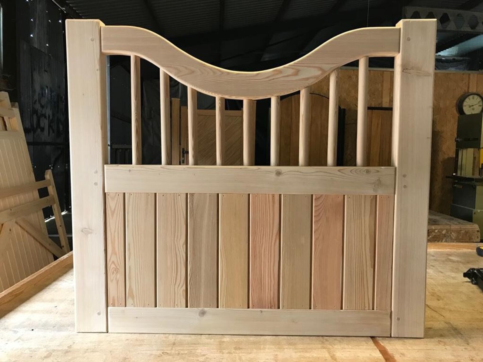 Wooden Entrance Gate Swan Neck Gate Modern Garden Gates Handmade ...