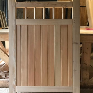 Wooden Entrance Gate Flat Top Garden Gates Round Spindles - Etsy