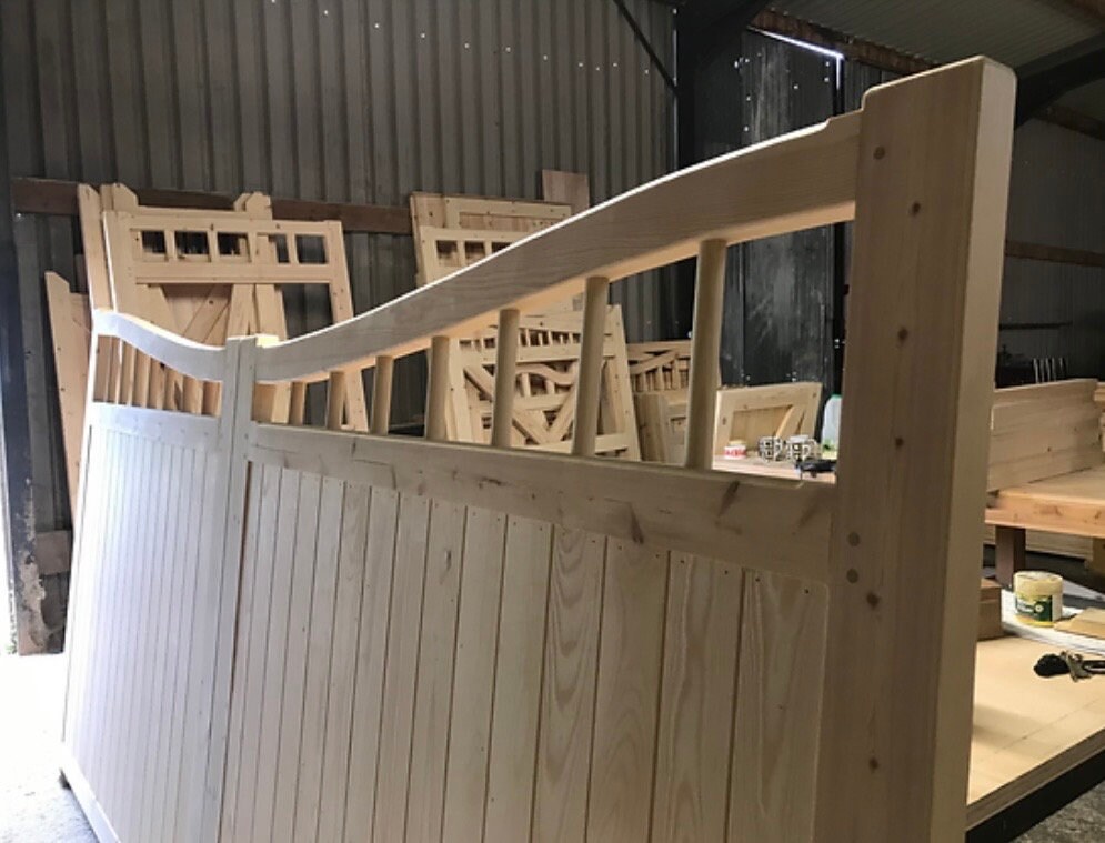 Wooden Driveway Gates Reverse Swan Neck Gates Garden Gate Bespoke Sizes ...