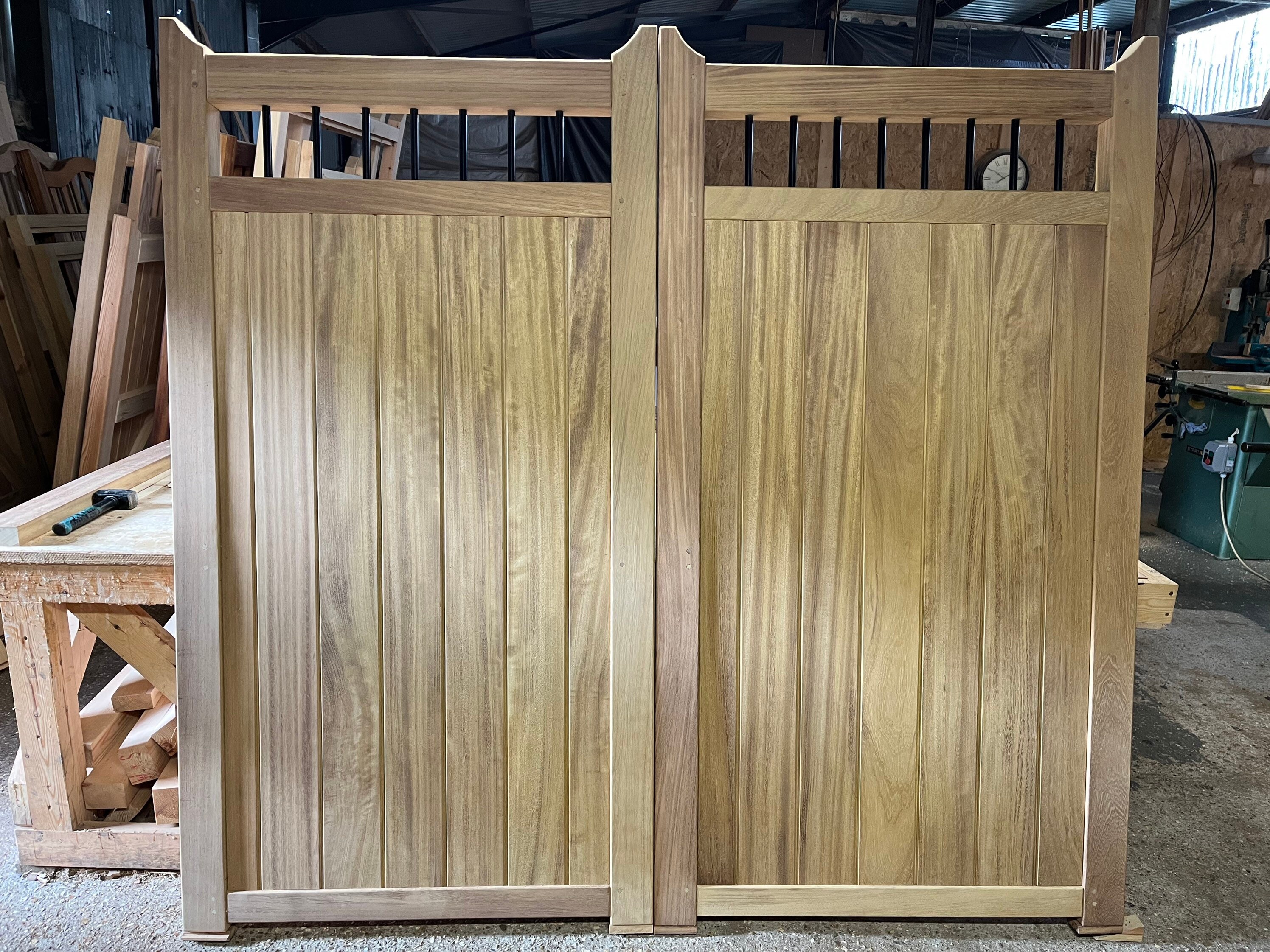 Hardwood Driveway Gates, Custom Made Gate Sizes Available, Flat Top ...