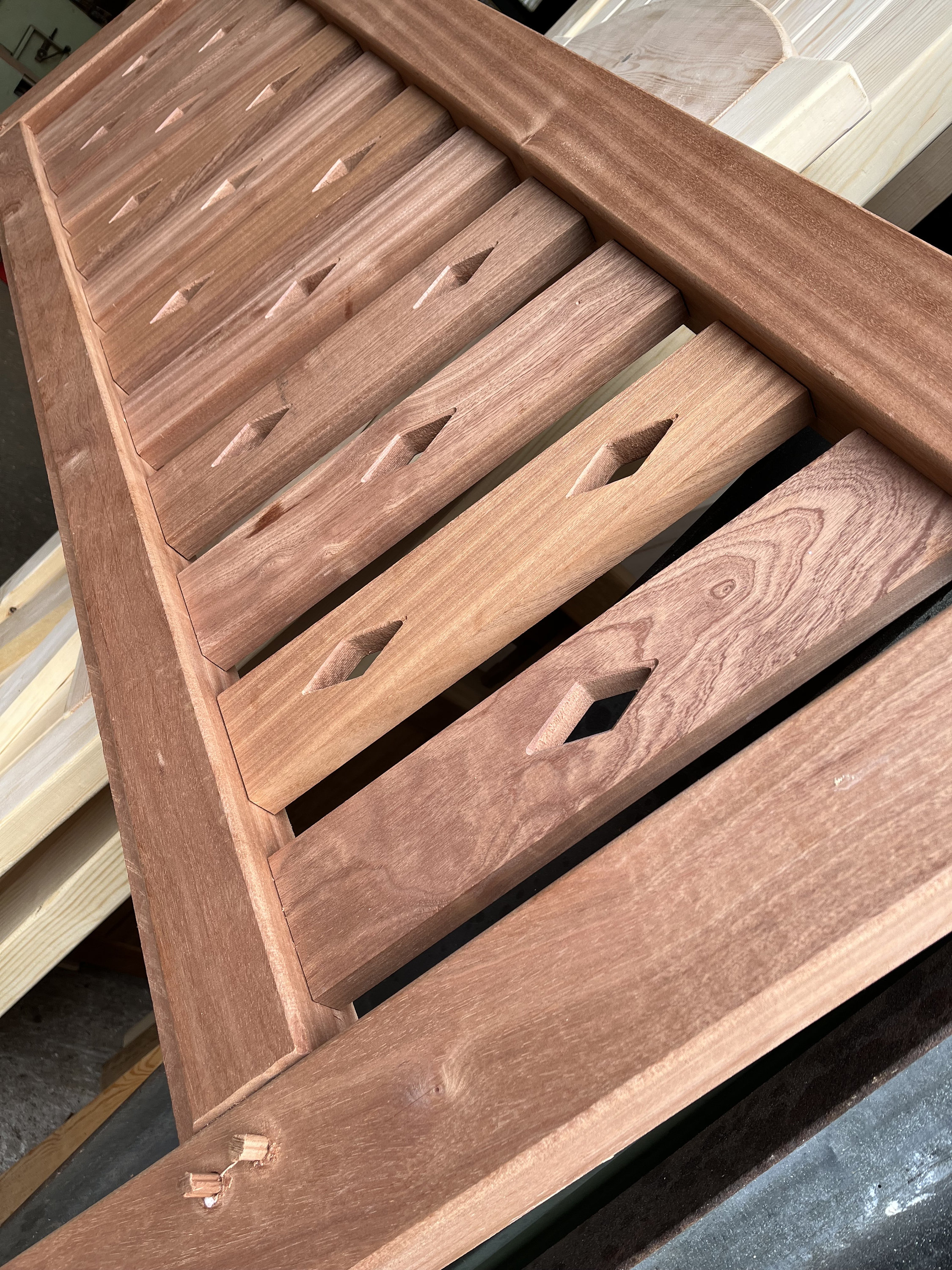 Hardwood Driveway Gates in Sapele Diamond Pattern Detail Custom Made ...