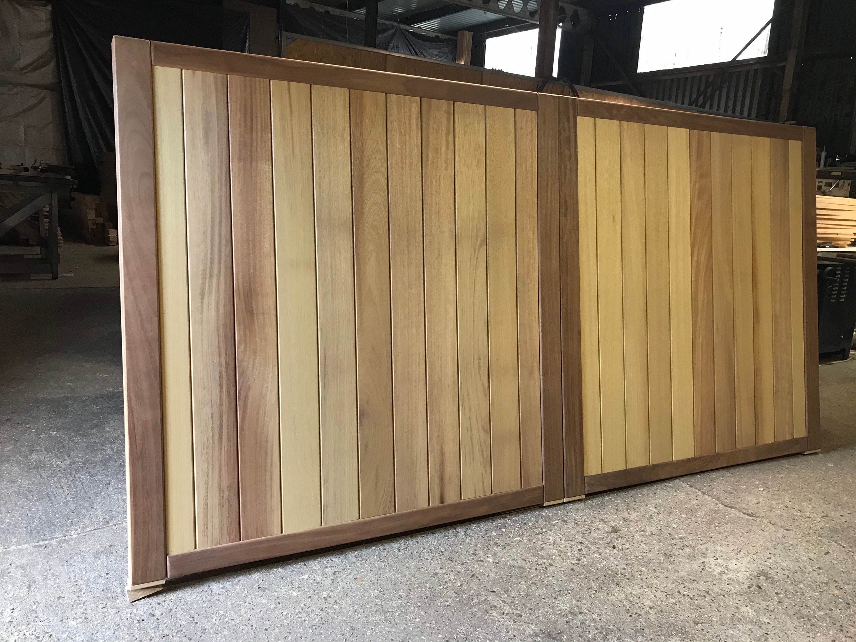 Wooden Driveway Gates in Iroko or Sapele Hardwood Flat Top - Etsy