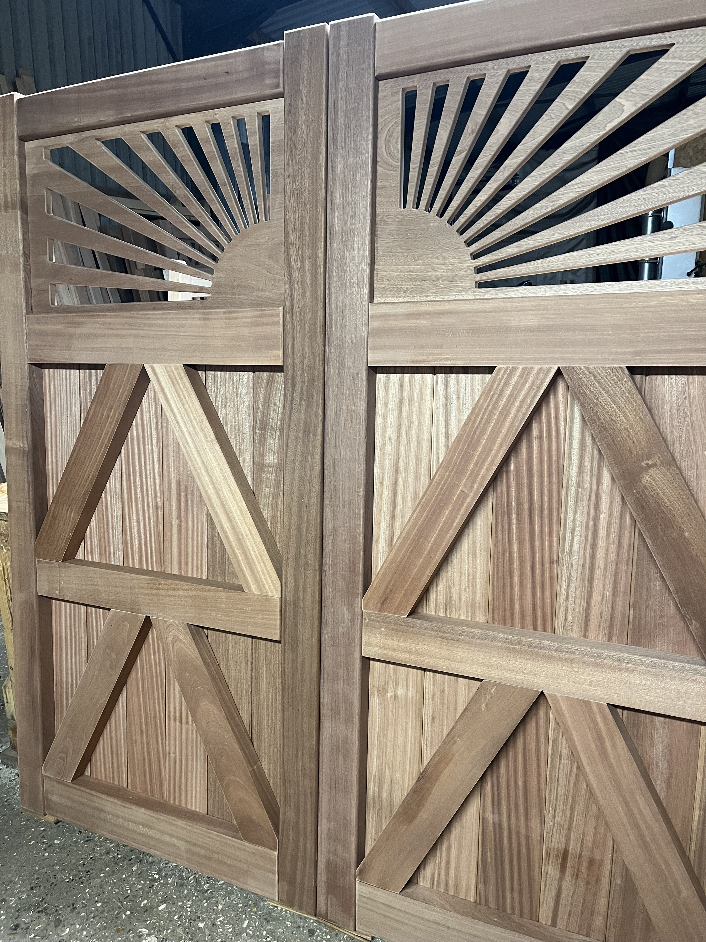 Wooden Driveway Gates in Sapele Hardwood Sunrise Detail Art Deco 1920s ...