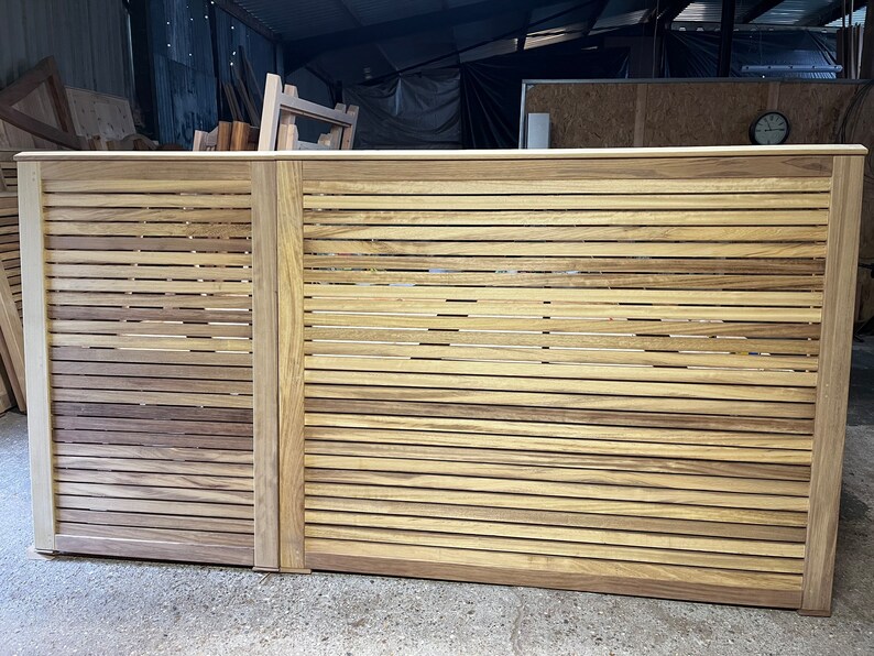Hardwood Driveway Gates, Slatted Wooden Gates, Flat Top Iroko or Sapele ...