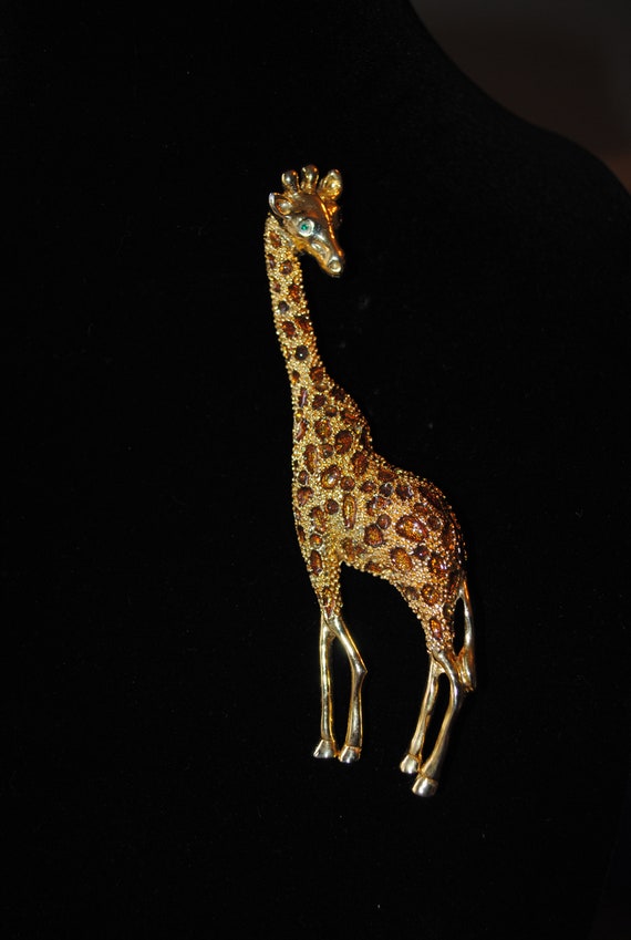 vintage giraffe brooch - Gem