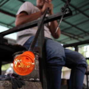 Molten Glass & Gamal Root Patterned Flower Vase With LED Light - Etsy