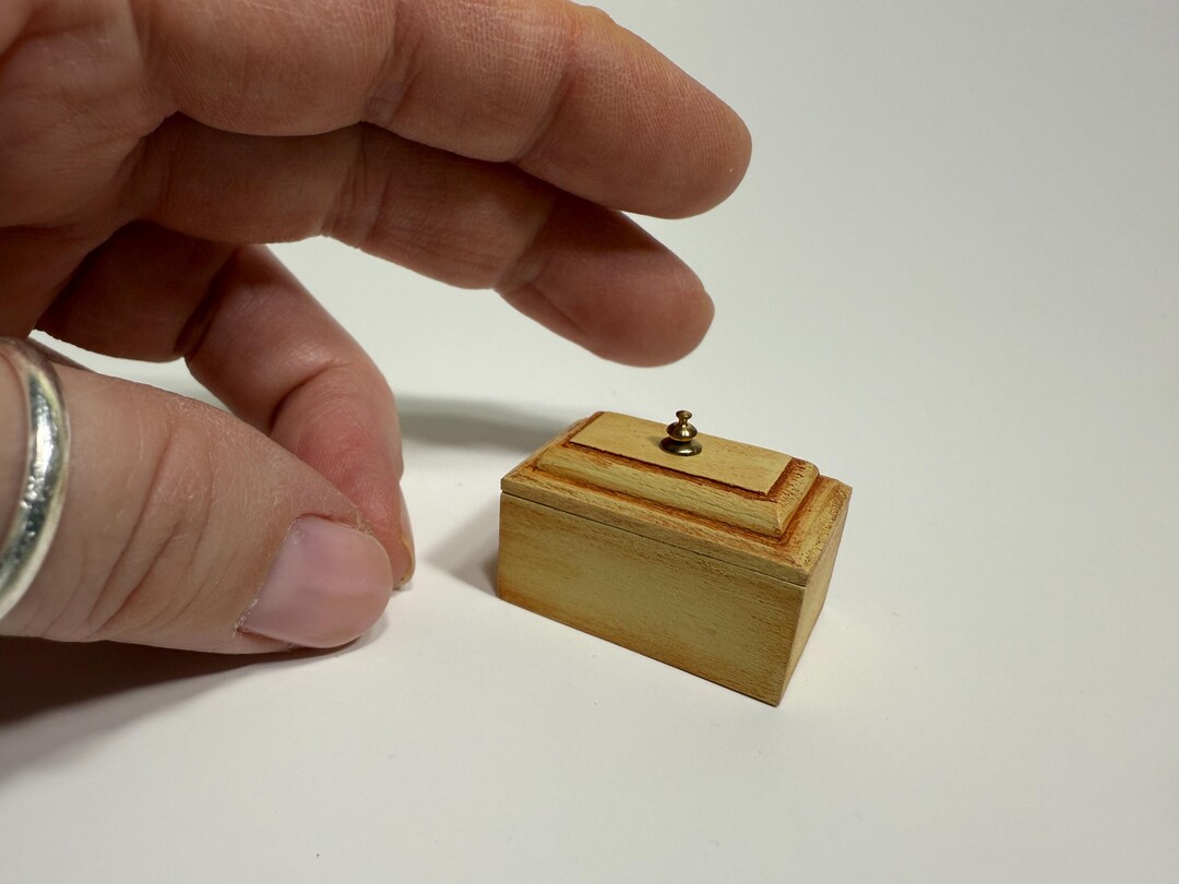 Hazy Moon/burnt Sienna Box With Lid- 1/12th Scale - Etsy
